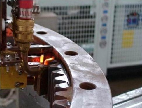 How is slewing bearing heat treatment? - XZWD